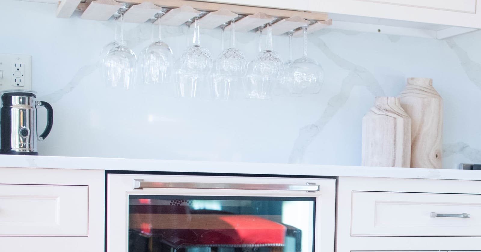 How to Create the Perfect Home Bar or Beverage Station