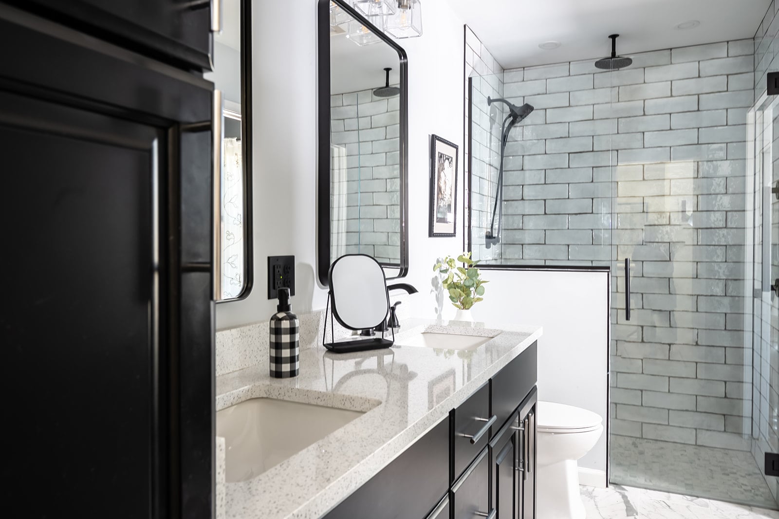 Prairie Lane Bathroom
